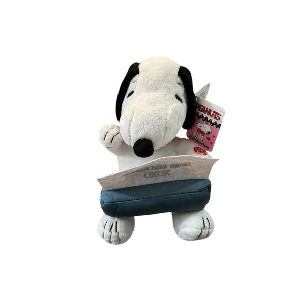 Peanuts | Toys | Nwt 225 Cvs Exclusive Peanuts Snoopy With Typewriter ...